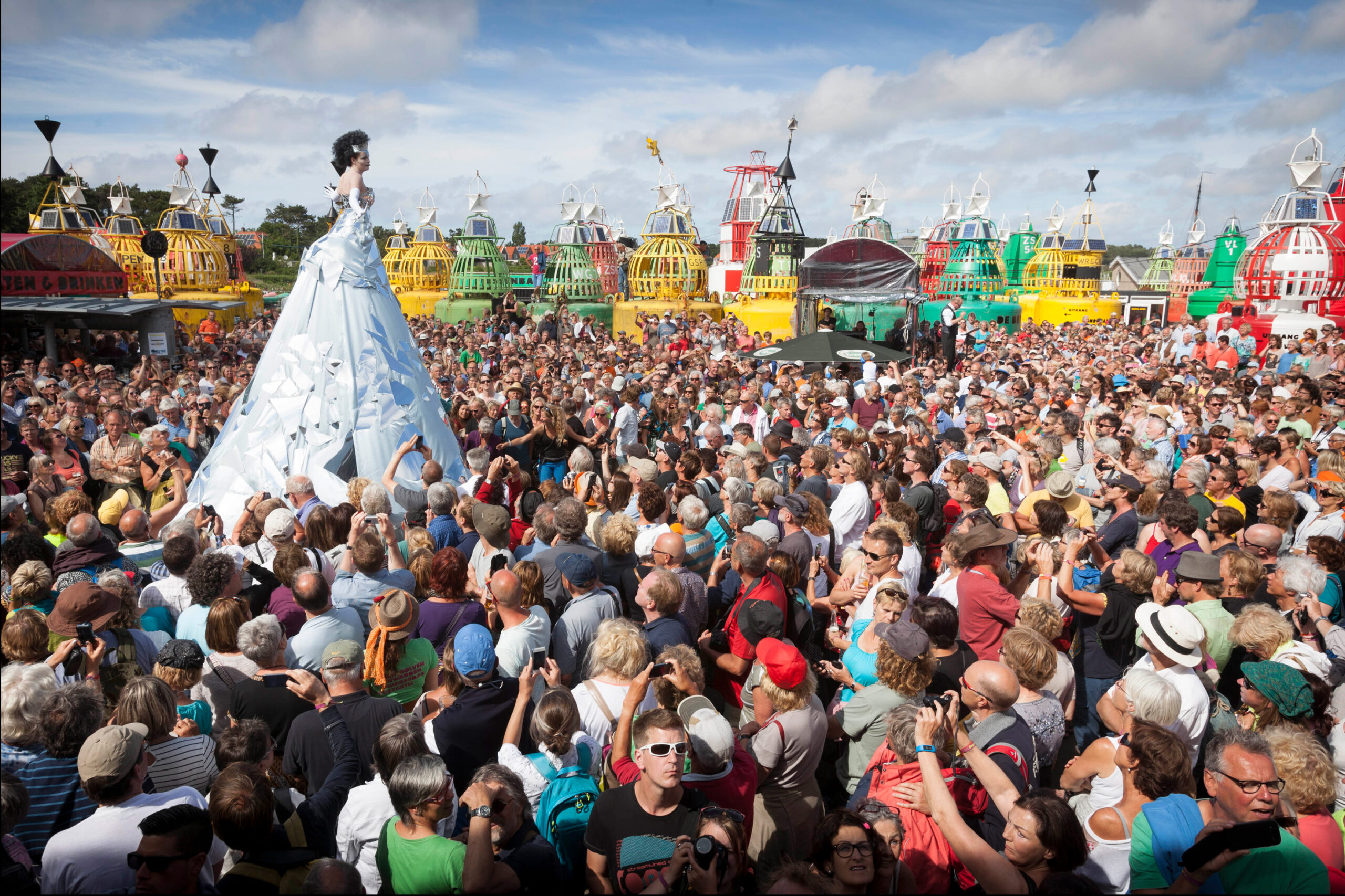 Koningshuis beleeft preview Tryater-voorstelling Sâlt » Tryater