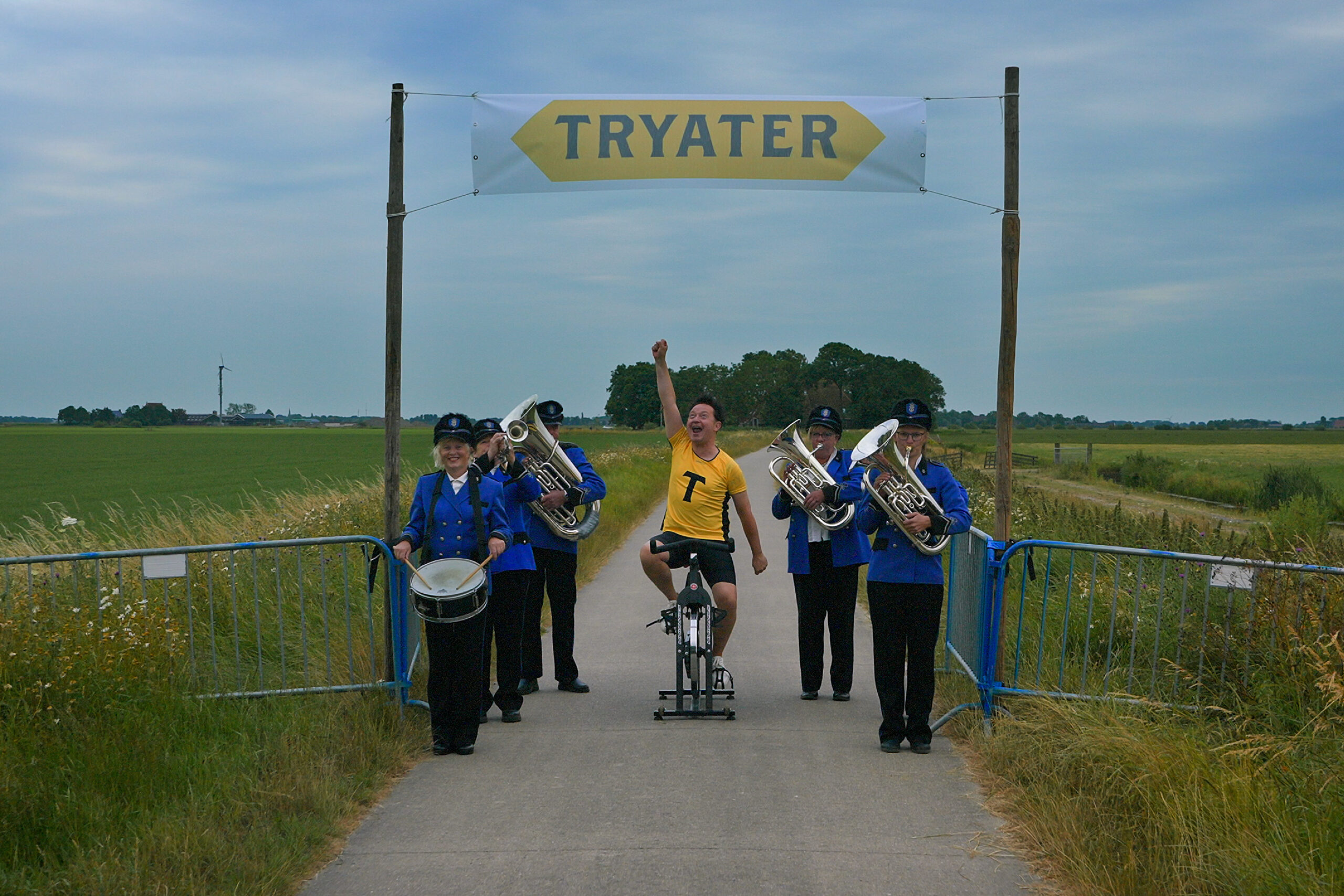 Zomerspot seizoen 2023-2024 » Tryater